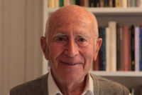 Biographie d'Arnaud Desjardins | Site officiel de l'association des ...